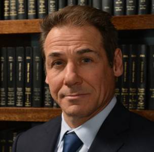 Senior Partner Jeff Korek Co-Chairs 2018 Edition of“25 Trial Issues